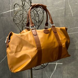 Bella Russo Travel Bags for Women - Poshmark